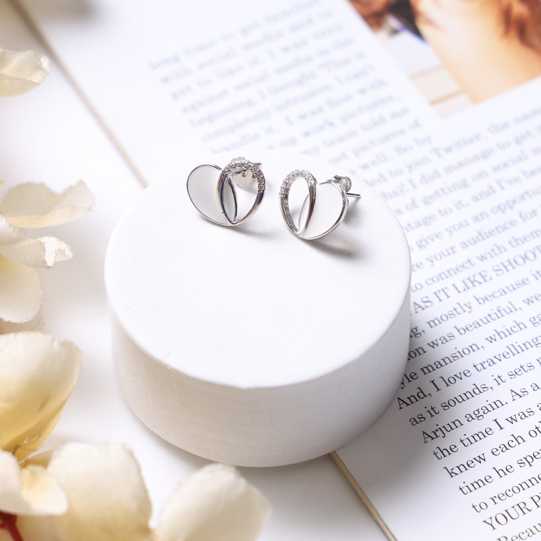 Silver Earrings – Elegant & Stylish Designs for Every Look