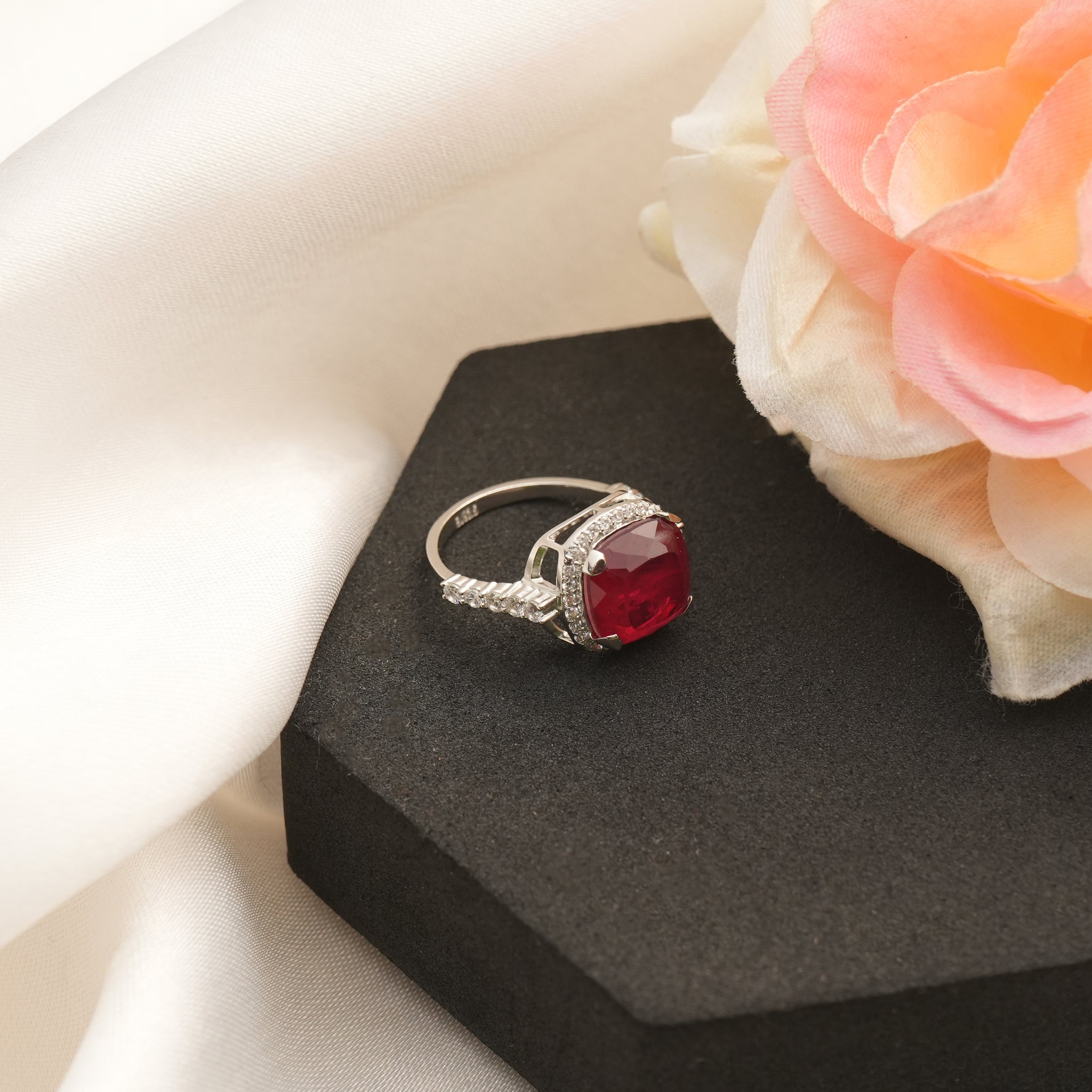 Silver Ring – Bright Red Stone for Men